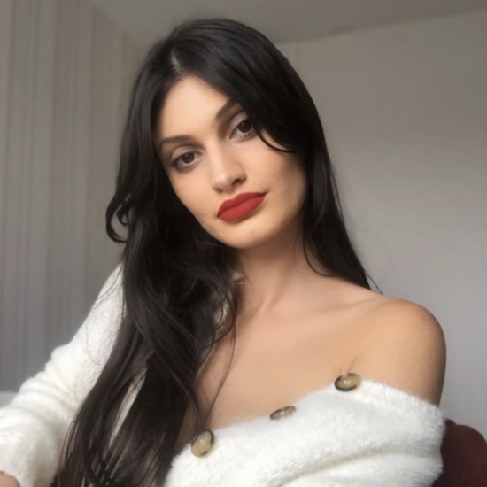 Onika Peja (Onika) - Chicago - Life and style of Onika.